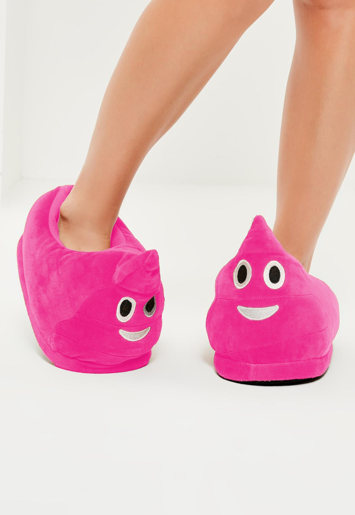 Desire Deluxe - Novelty Emojis Poo Slippers Present for Girls Plush In ...
